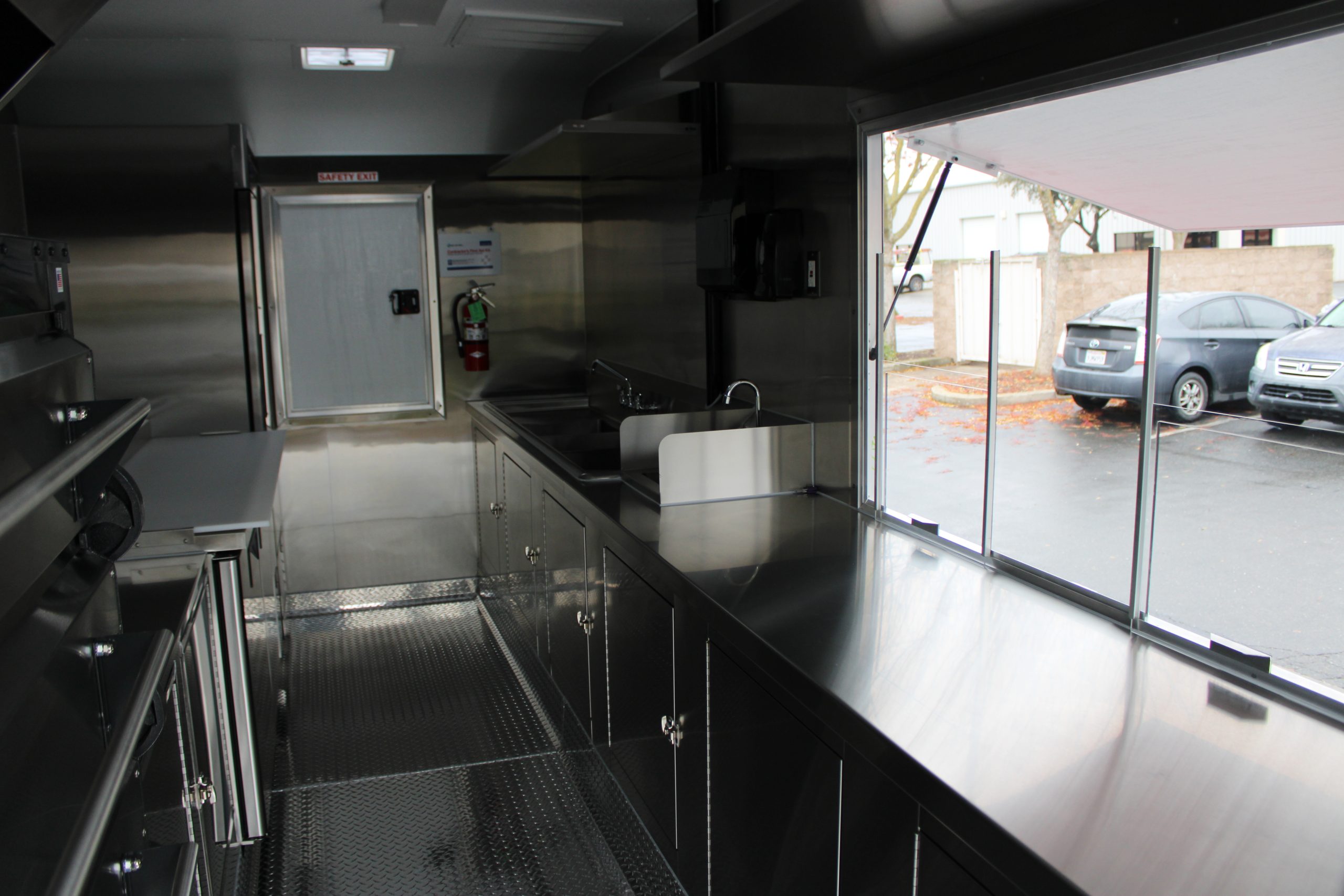 Revolve Craft Pizza – Pizza Food Trailer in Arroyo Grande, CA