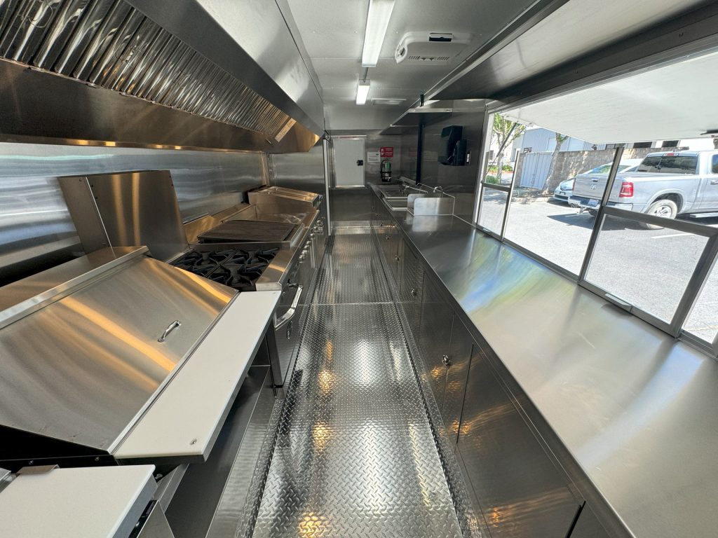 22ft Custom Food Trailer for San Joaquin Country Club | Fresno, CA