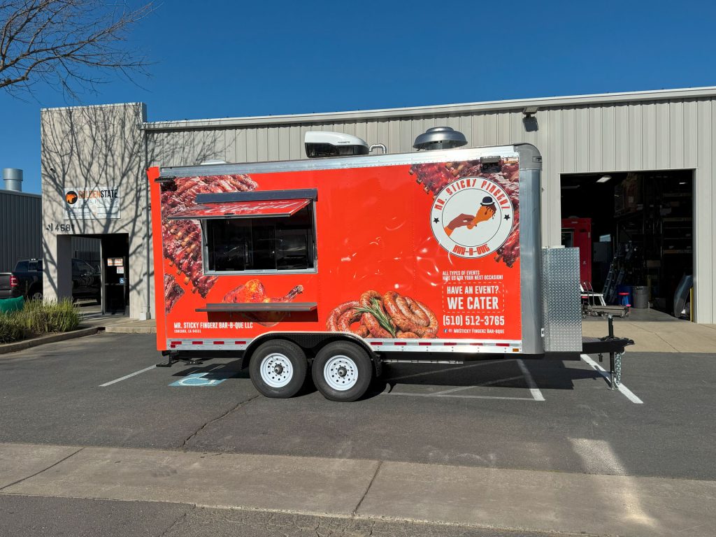 Mr Sticky Fingerz BBQ – 16ft BBQ Food Trailer